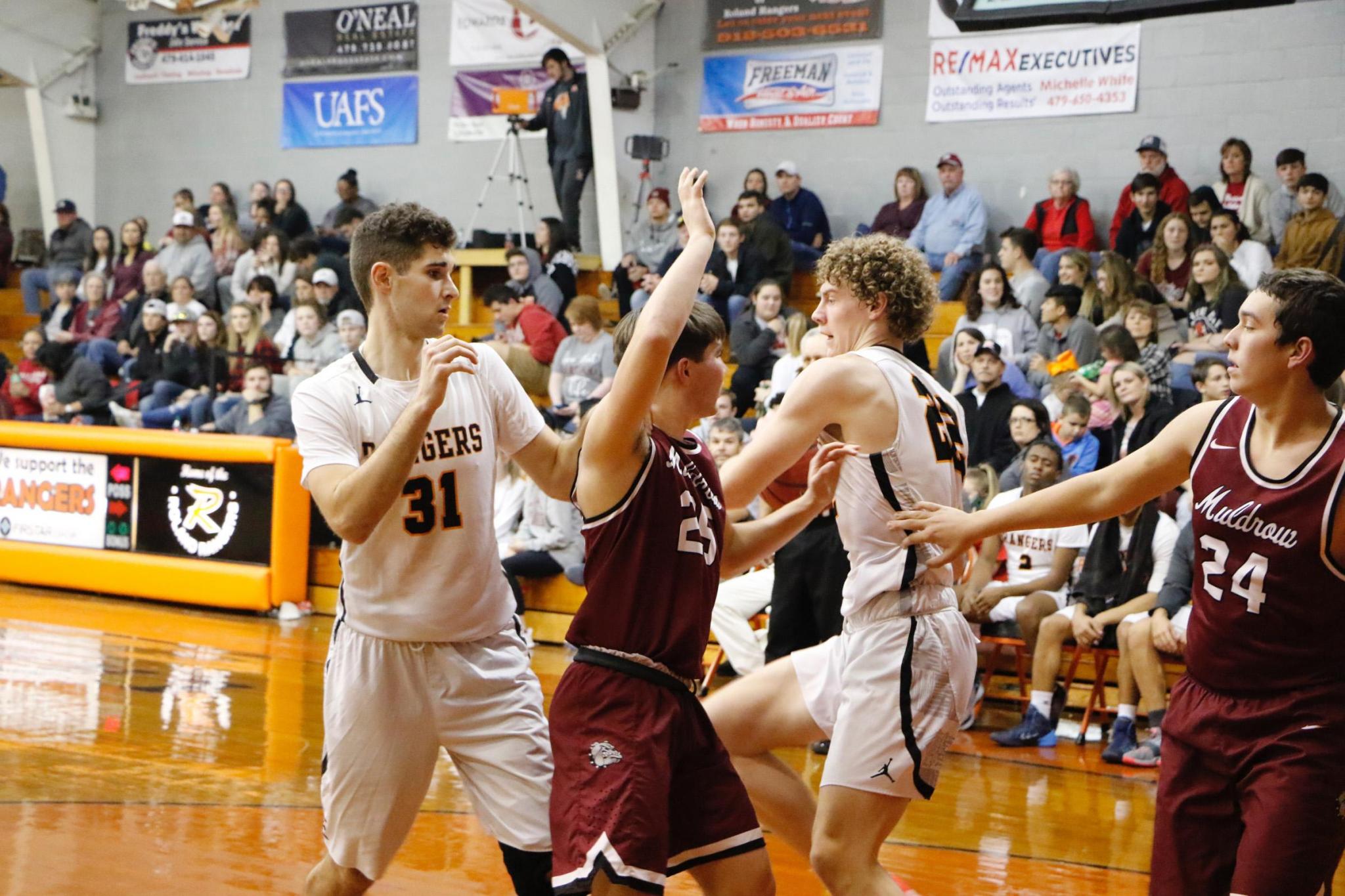 MHS Splits Road Games - Eastern Times Register