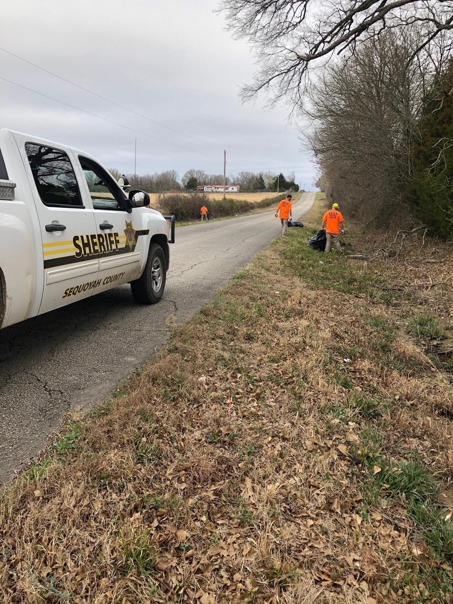 Sheriff's Inmate Work Program Cleaning Up - Eastern Times Register