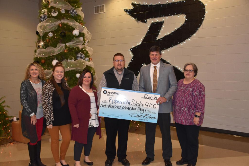 Firstar Bank Presents Check To Roland Schools - Eastern Times Register