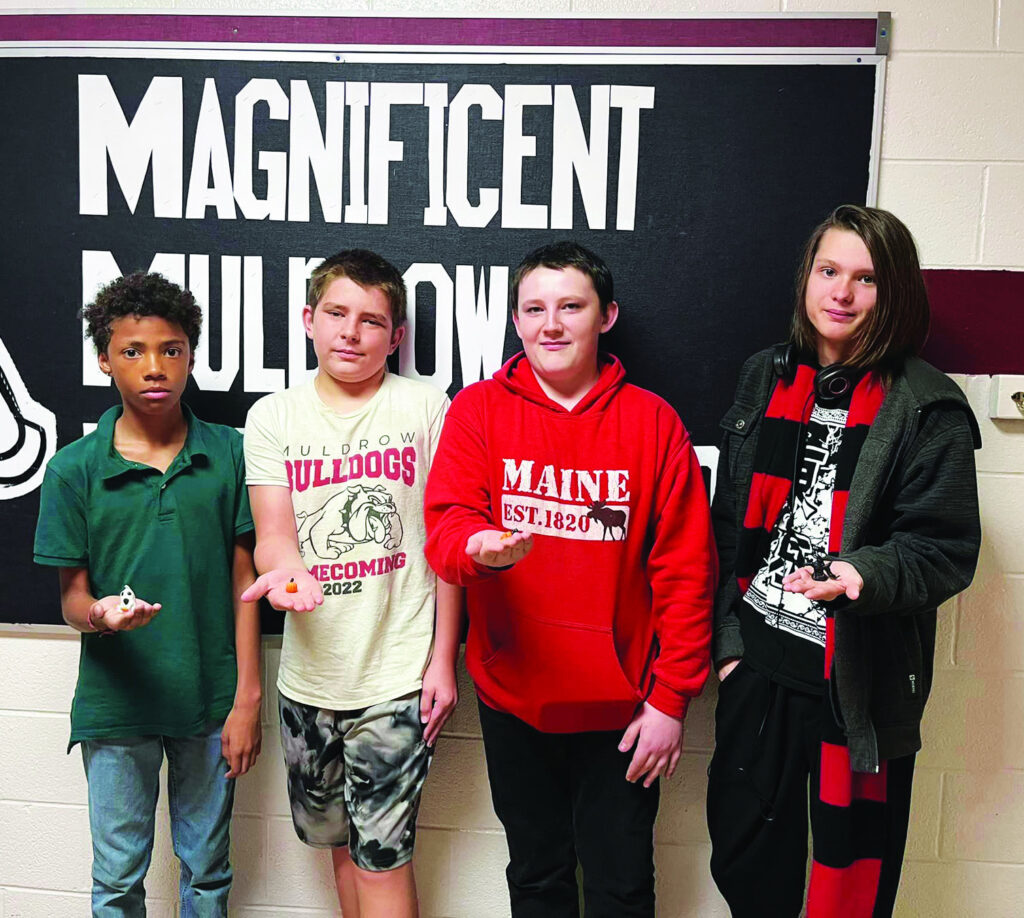 Sculpting out of clay - Eastern Times Register